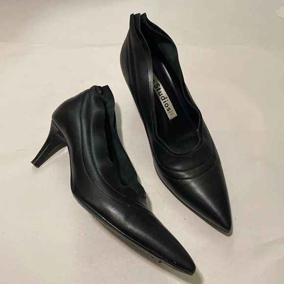 Acne Studios | Shoes | Acne Studios Made In Italy Black Leather Point ...